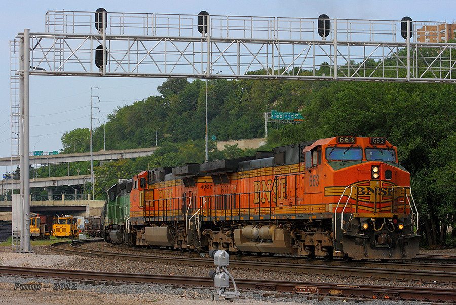 Southbound BNSF Mixed Freight Train